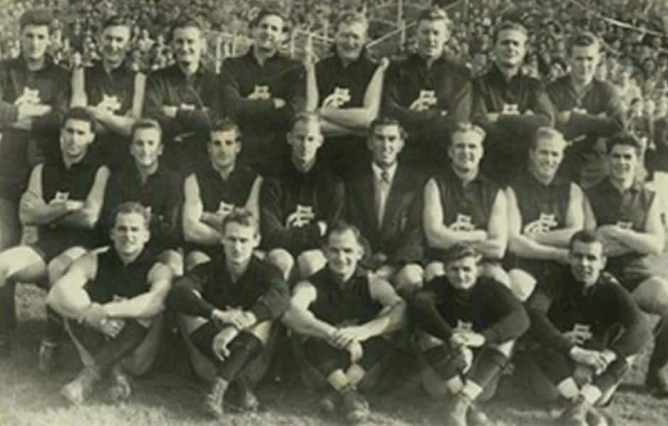 Former player Colin Holt passes