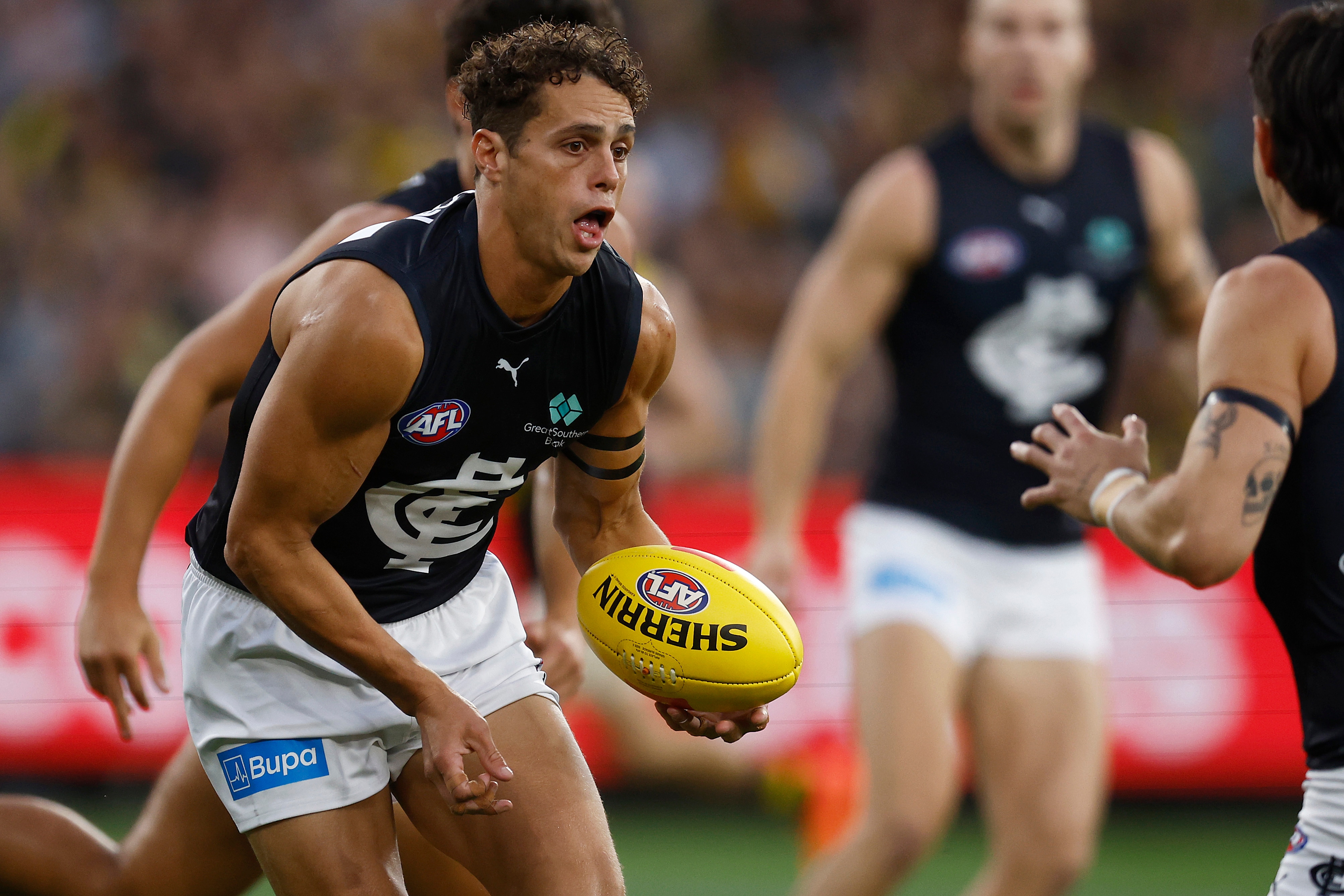 Chaos, crowds plus Charlie: Ed Curnow relishes senior return