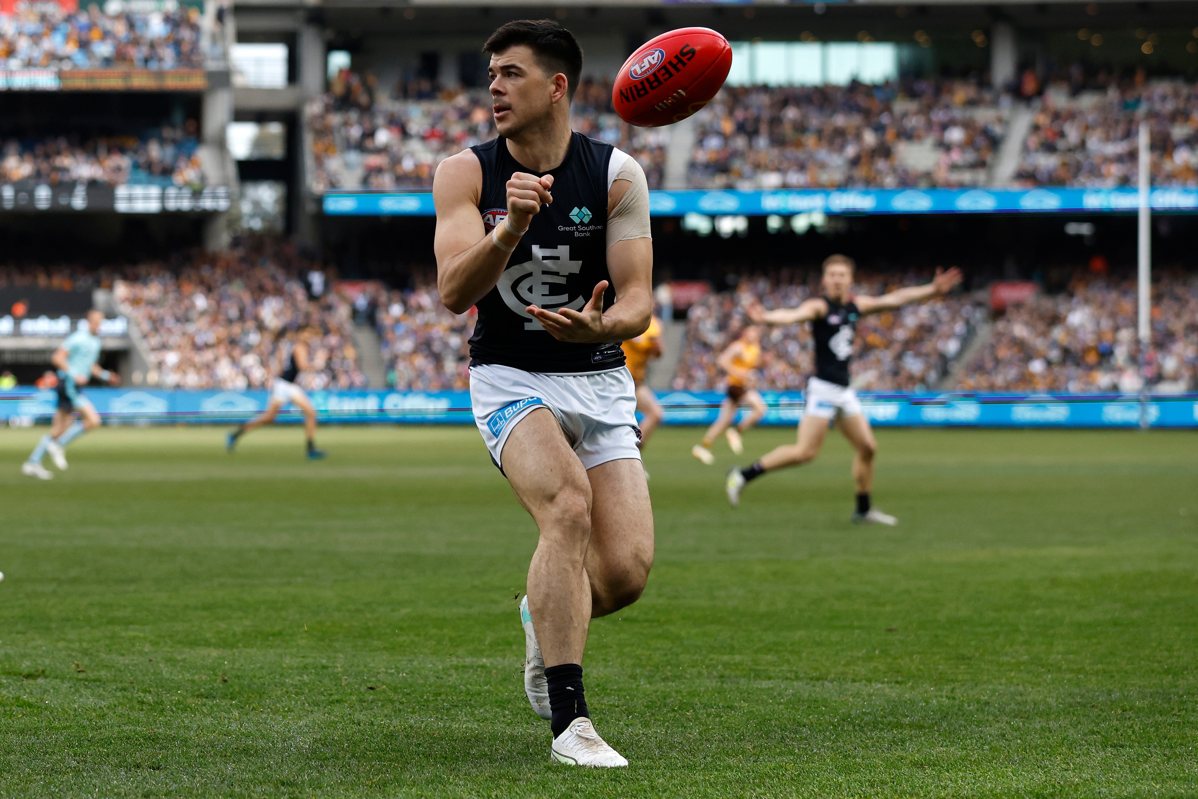 Injury news: Kennedy suffers MCL injury