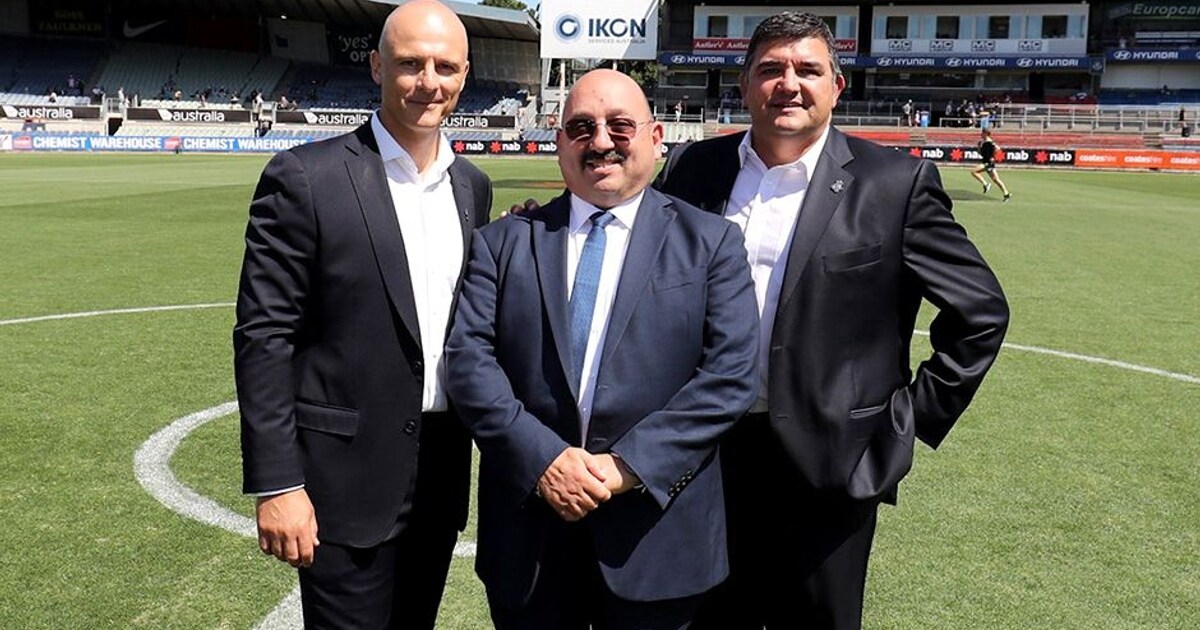 Carlton extends Ikon partnership