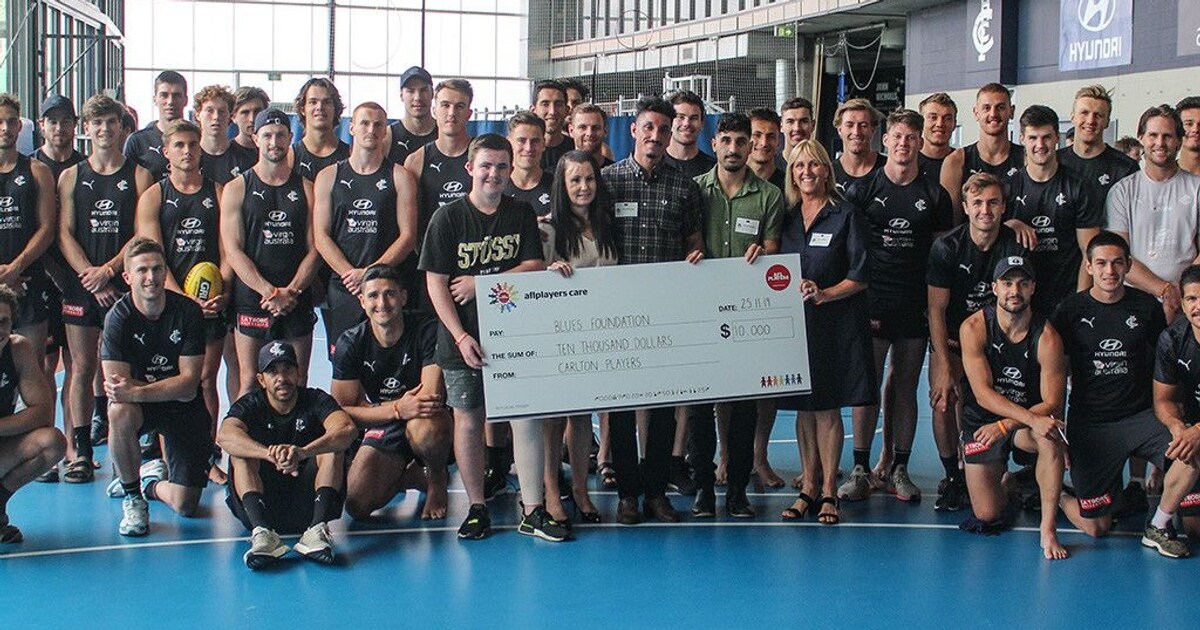 Players donate $10,000 in support of Carlton Respects