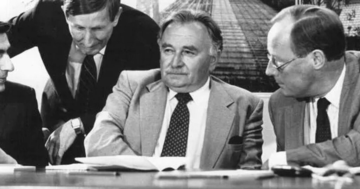 Vale Sam Smorgon