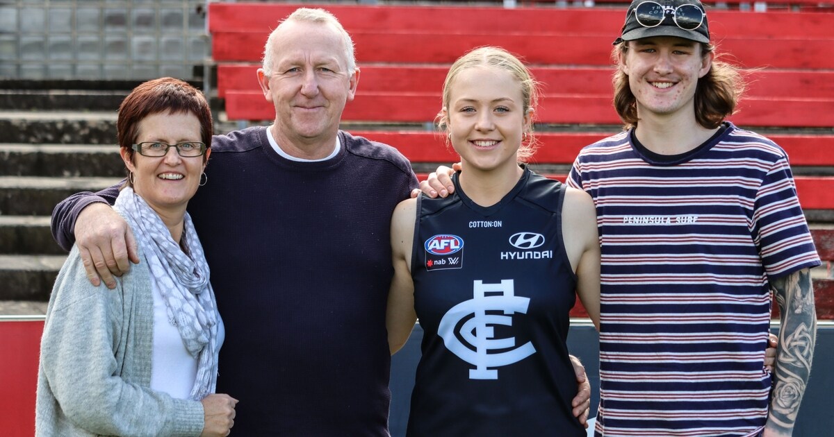 ‘Run fast, play hard’: Lee family on top of the world