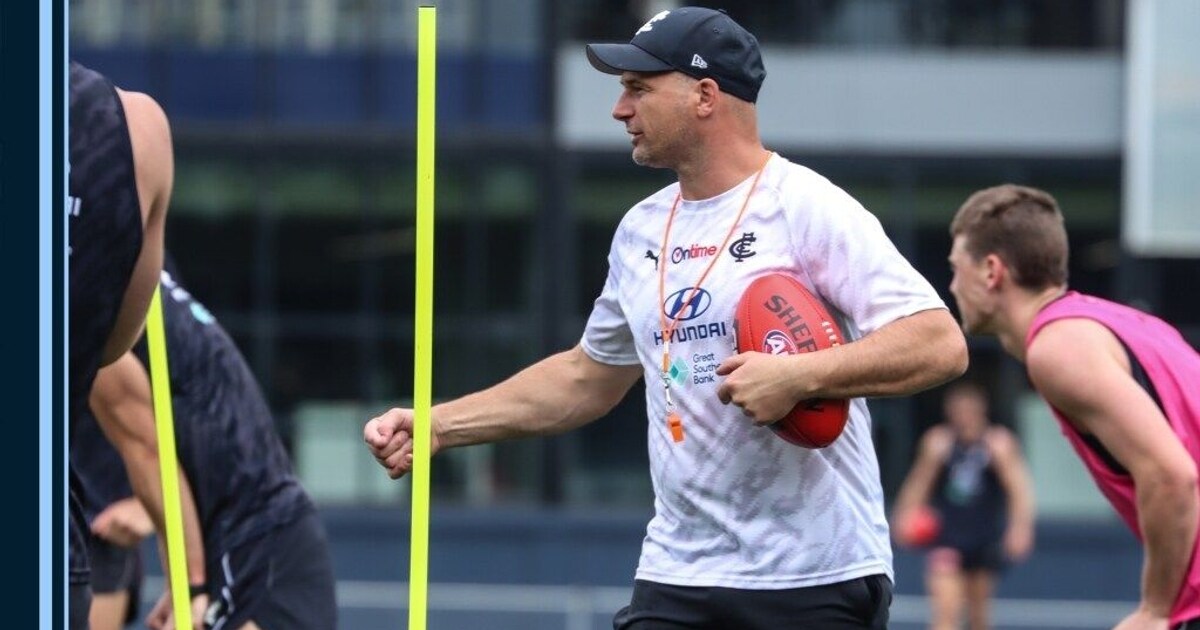 Mic'd Up | Aaron Hamill