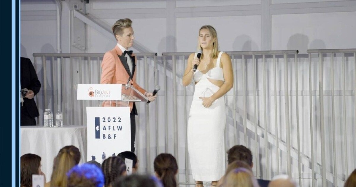 Third place speech | Mimi Hill