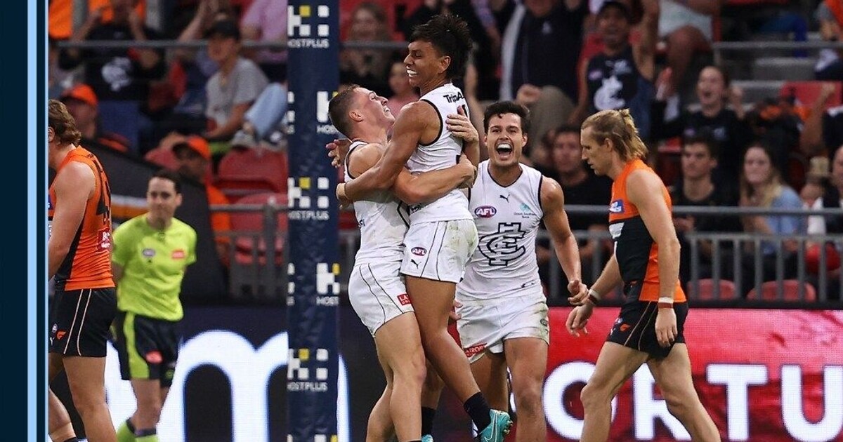 AFL R9 | Family traits on show as Motlop kicks debut goal