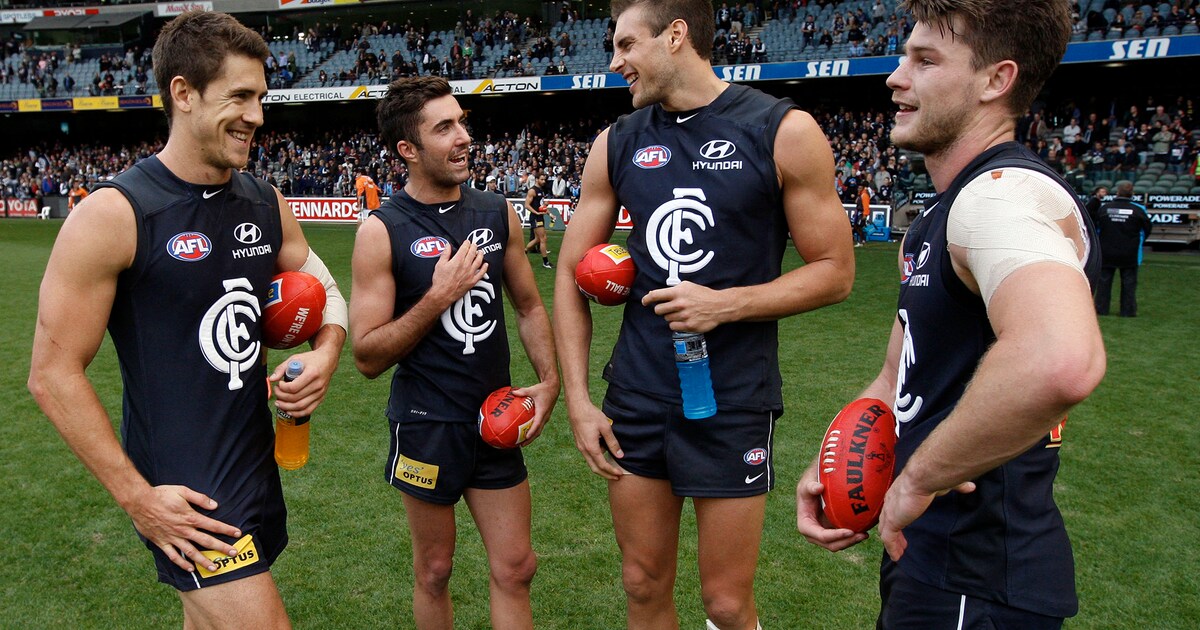 Round 6, 2012: 'Hammer time' in historic first encounter