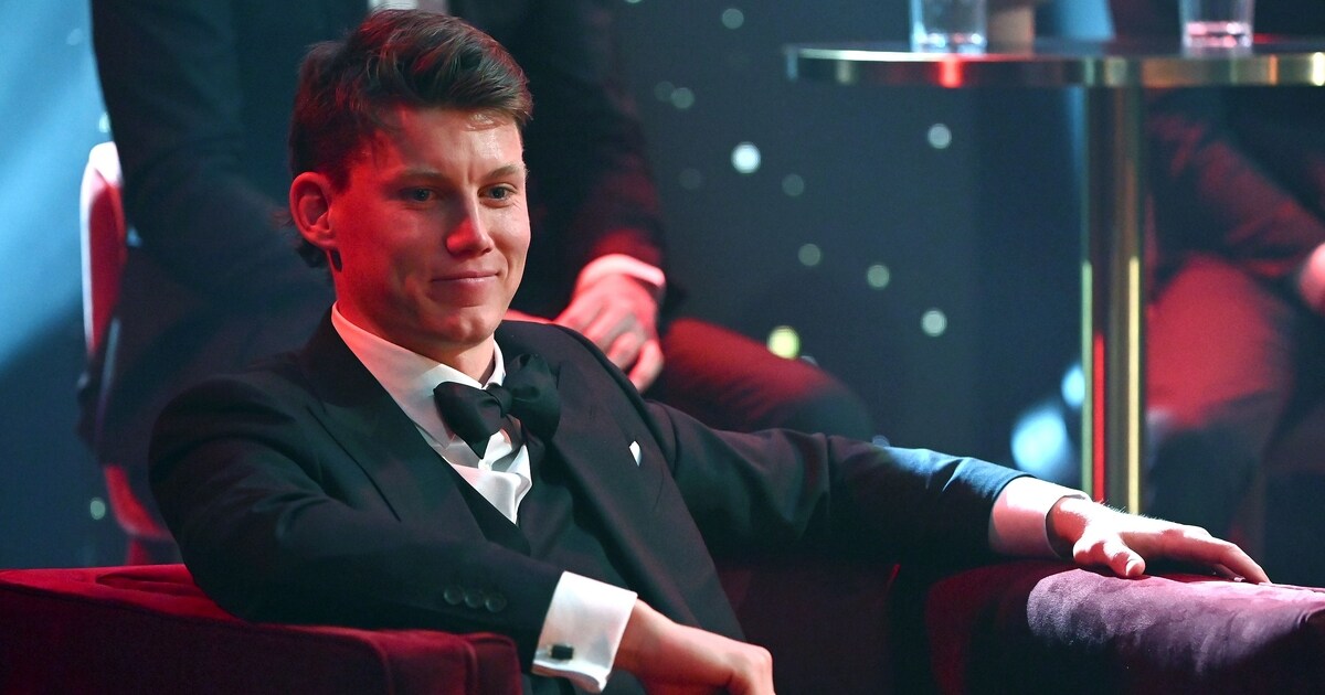 Preview: 2022 John Nicholls Medal