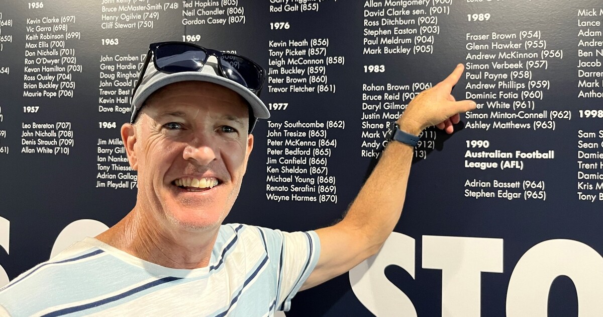 Simon's sentimental journey