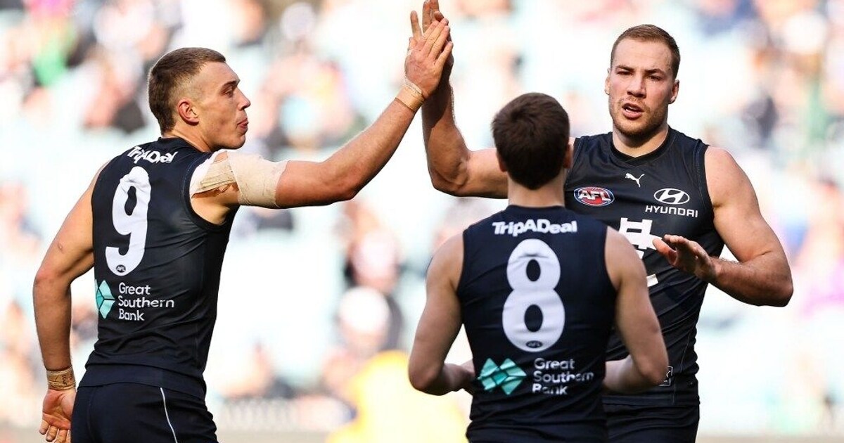AFL R14 | Harry's happy snap and captain Cripps a sign Blues are back