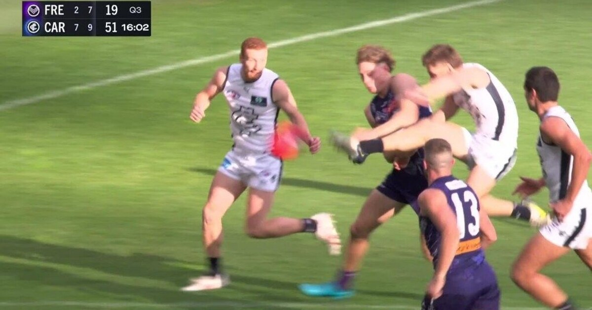 AFL R17 | Carlton kicks away through brilliant Fogarty finish