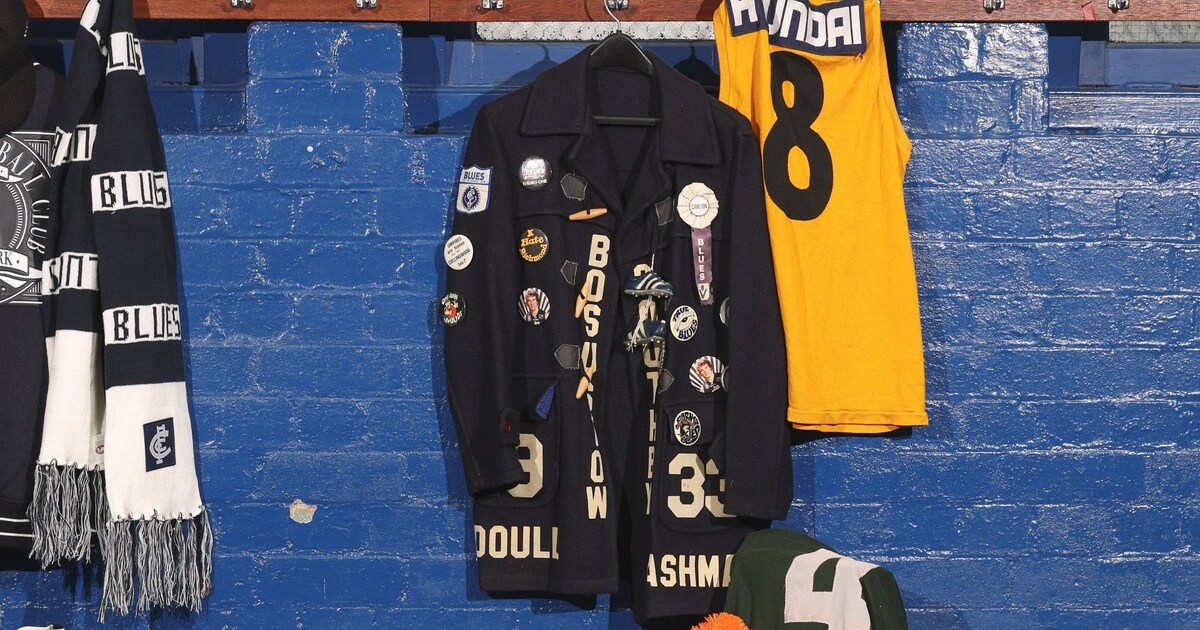 Savers gift classic Carlton duffle coat to the Club