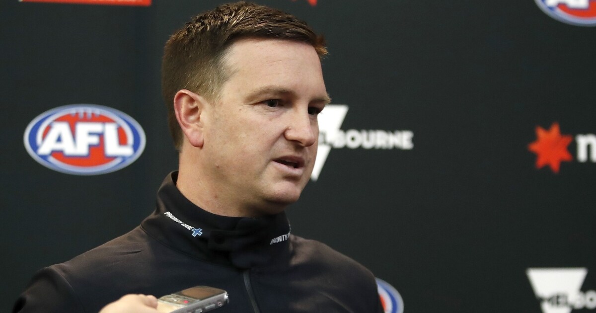 Agresta: Blues to take one pick in mid-season draft